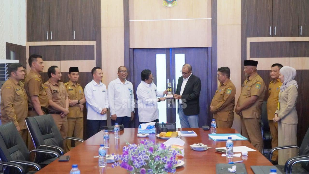 Pj Bupati Langkat Faisal Hasrimy Tandatangani Kerjasama Pemanfaatan Limbah FABA